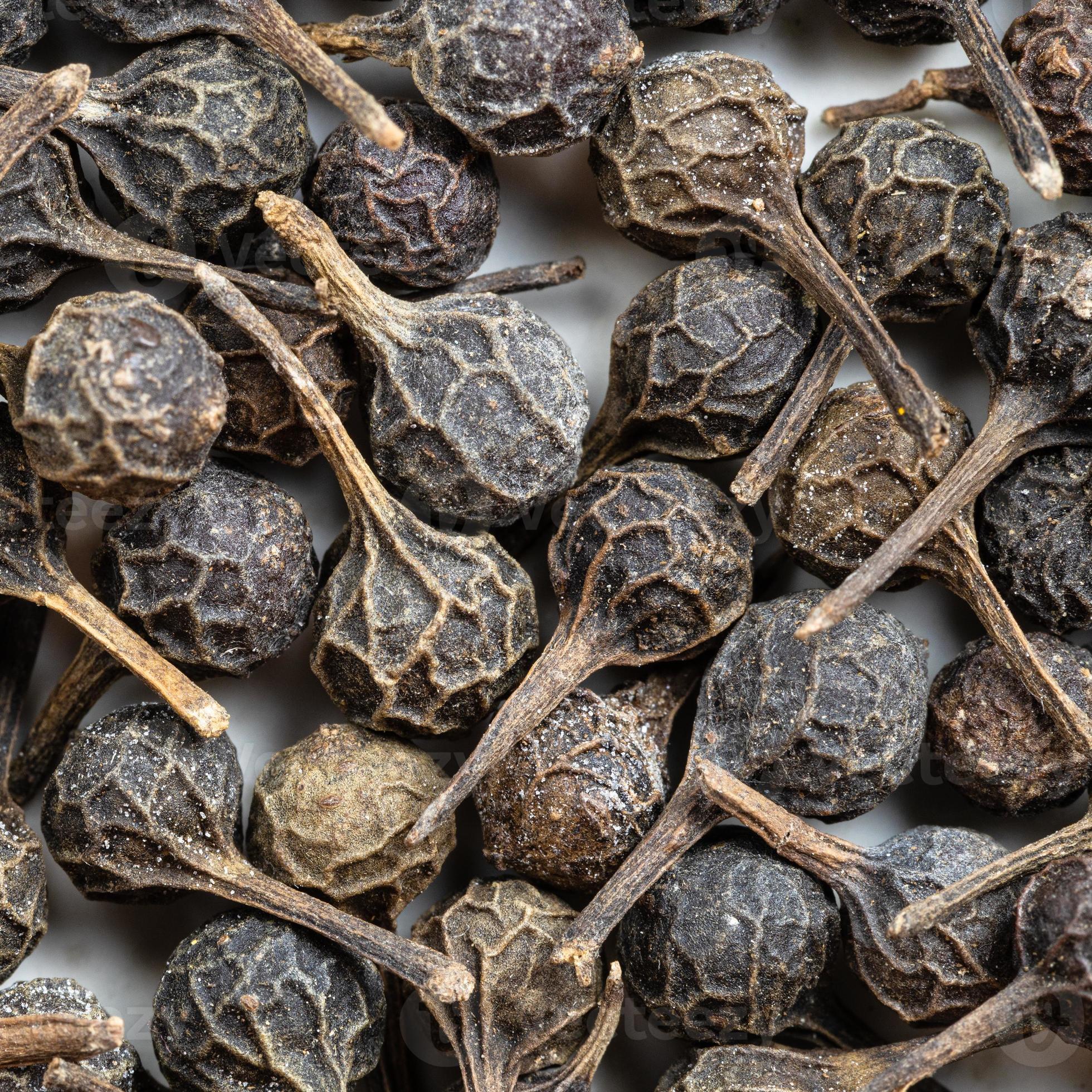 Piper Cubeba Fruit Oil, Direct from Farmer-Indonesia | Inaexport