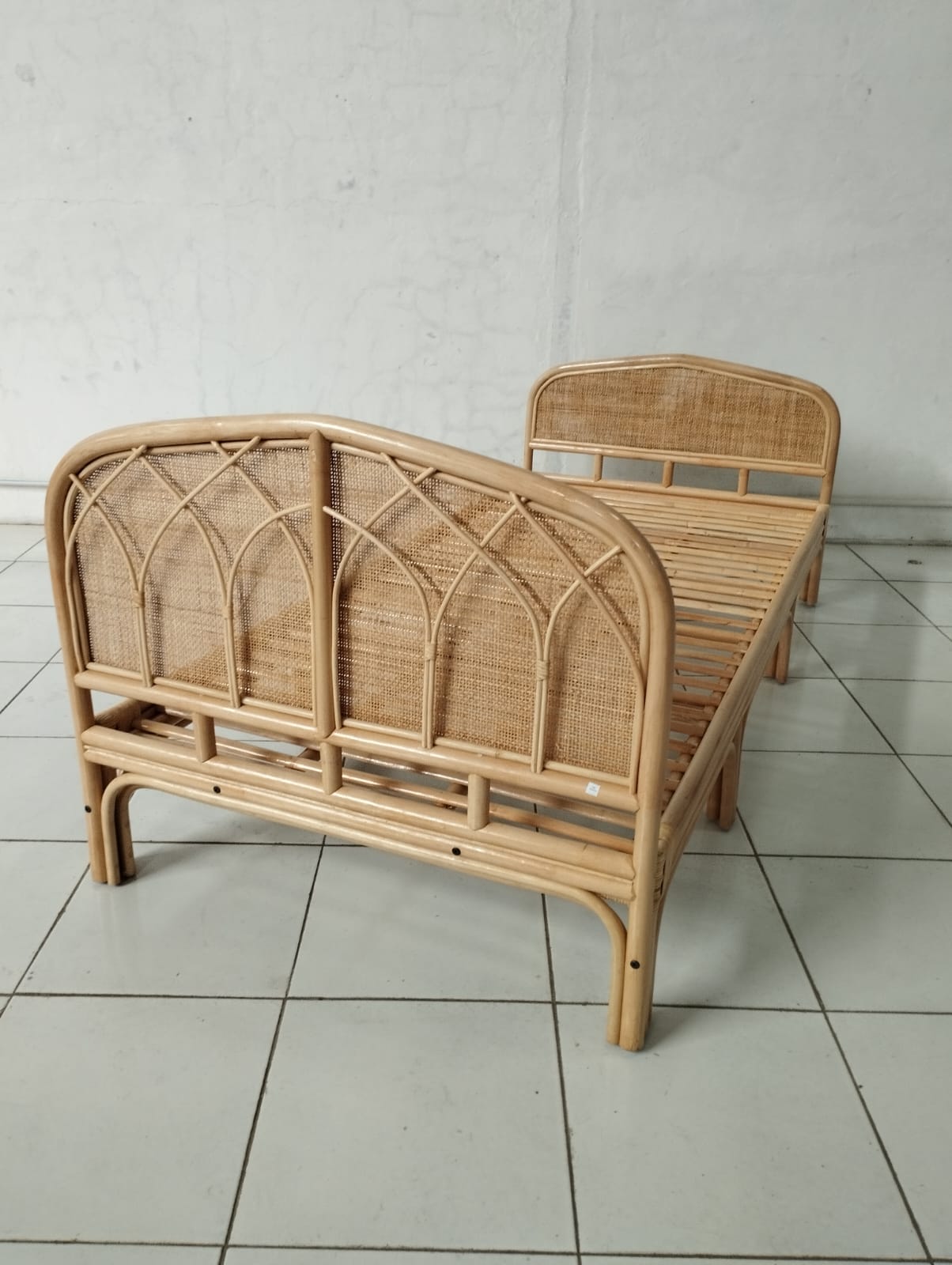 Bed rattan knockdown | Inaexport