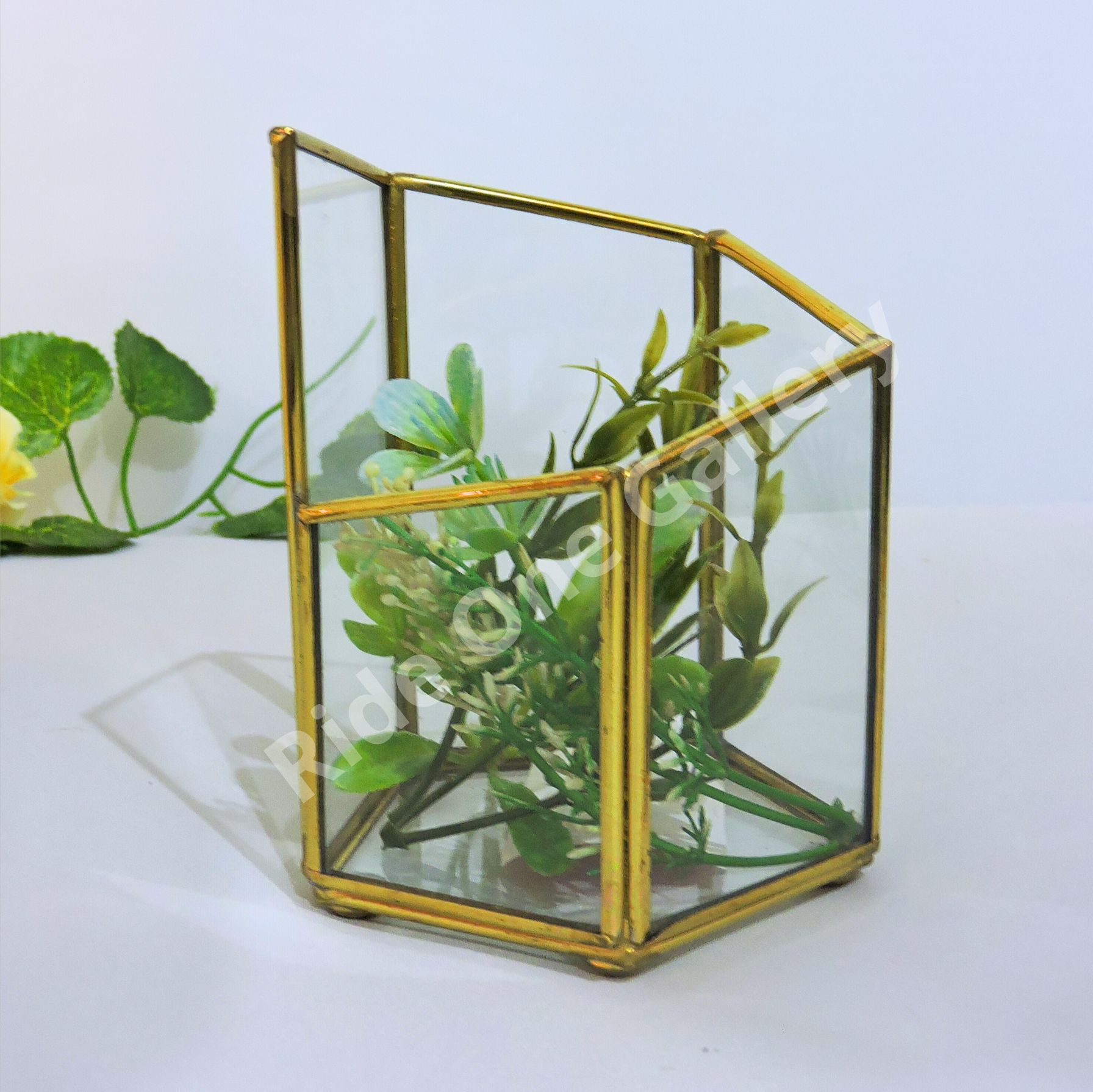 CLEAR GLASS STRUCTURE | Inaexport