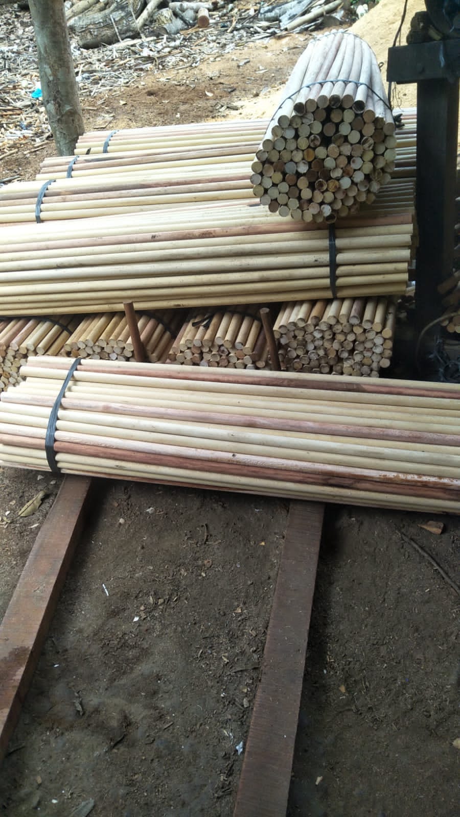 A round dowel stick | Inaexport