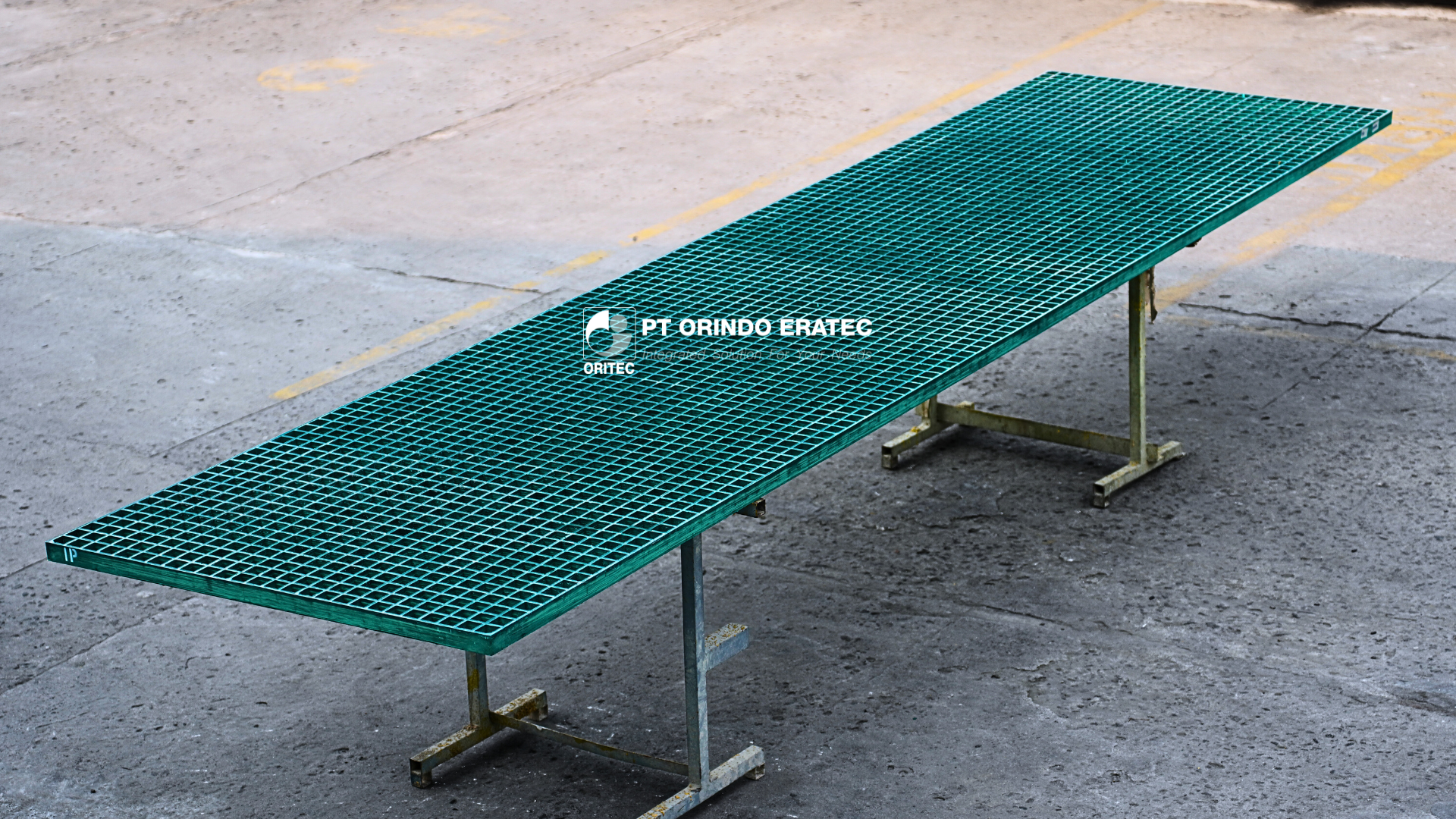 HI-GRID MOLDED GRATING; MESH 38 X 38 X (T) 7/5; SIZE (W)1220 X (L)3660 ...