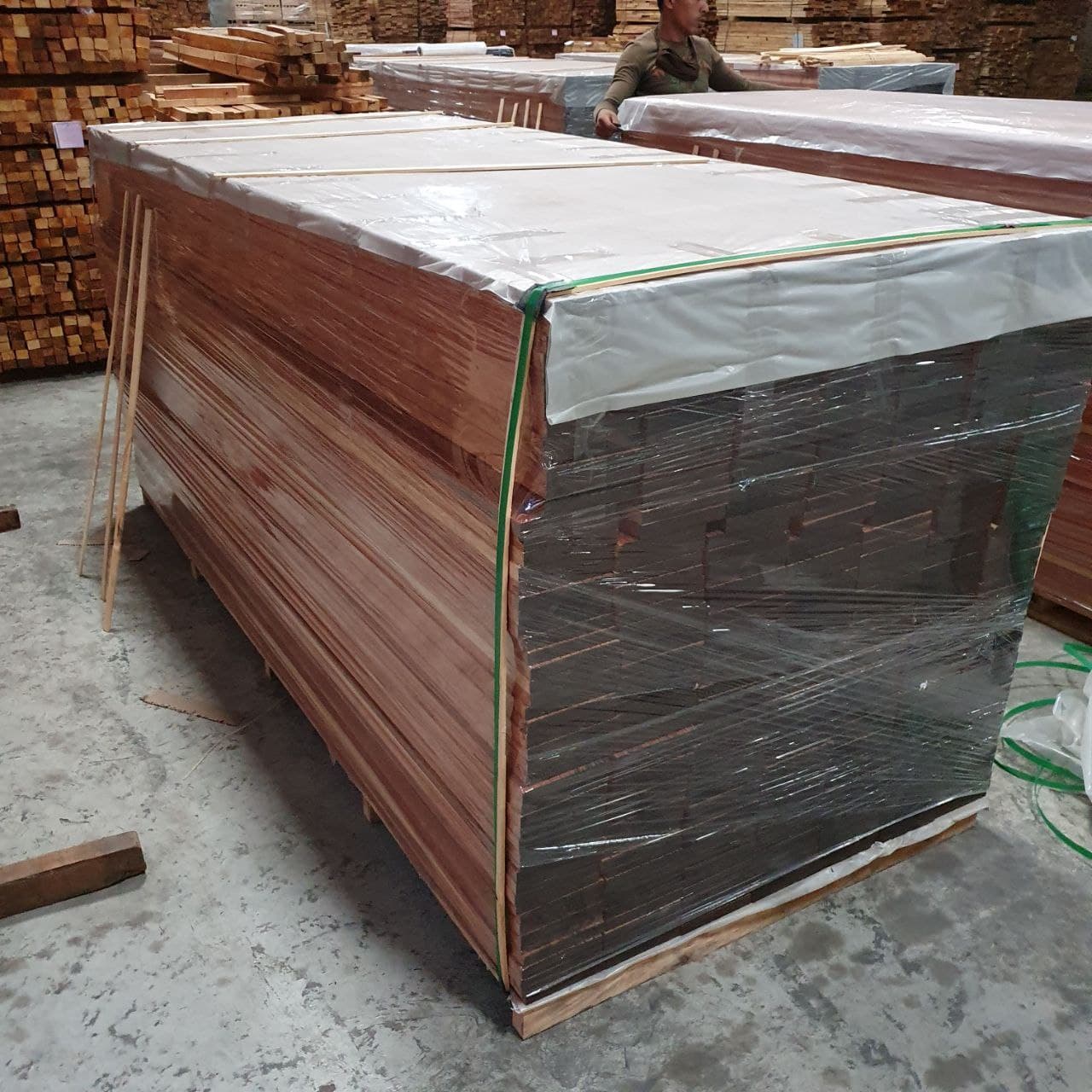 Meranti Solid Hardwood | Inaexport